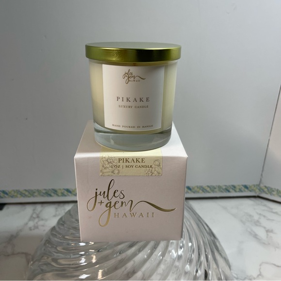 Jules & Gem Hawaii | Accents | Candle Pikake Jasmine Soy Candle 7oz ...